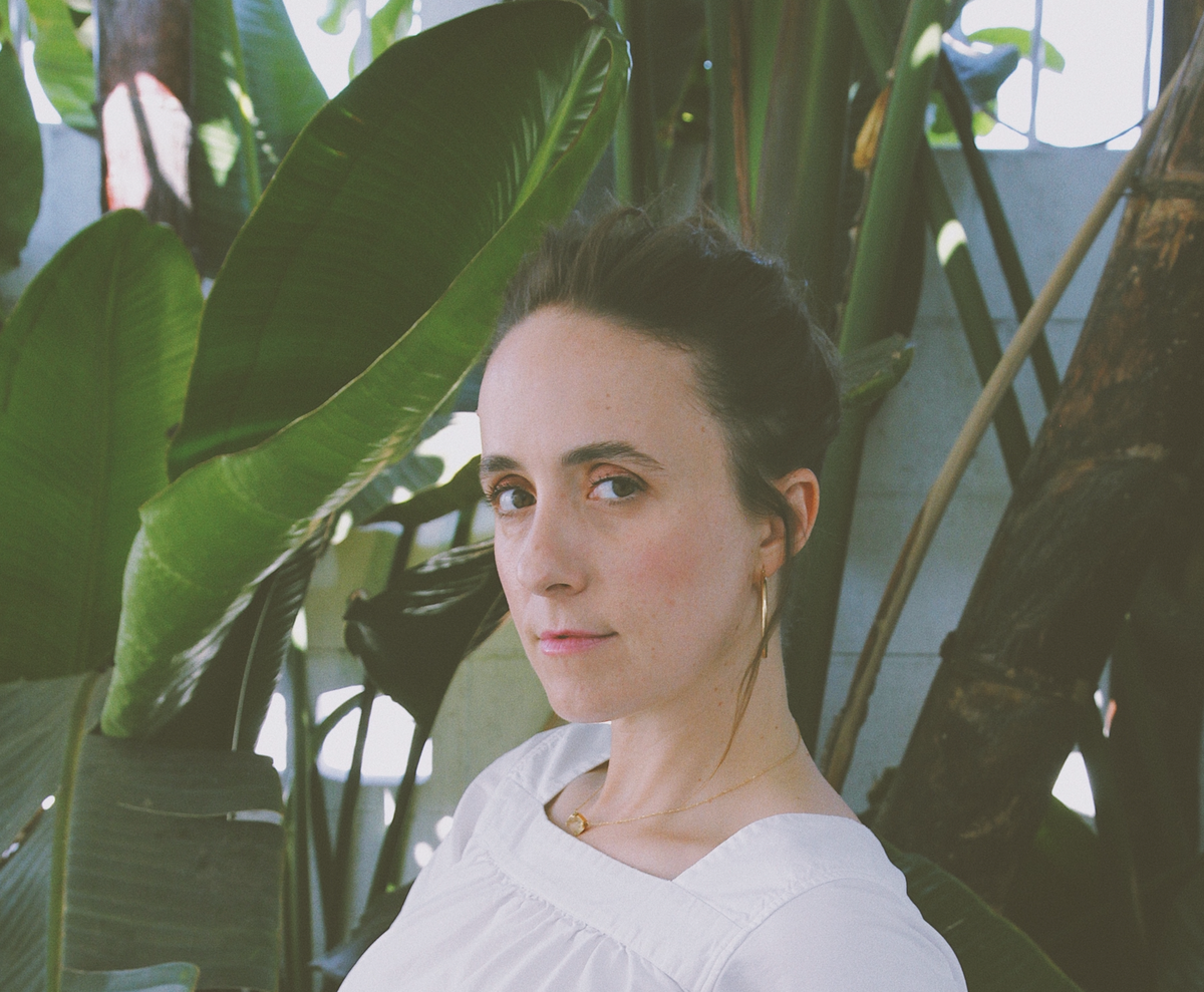 Helen Johannesen on Wine, Motherhood, and Taste Tests – mini bloom